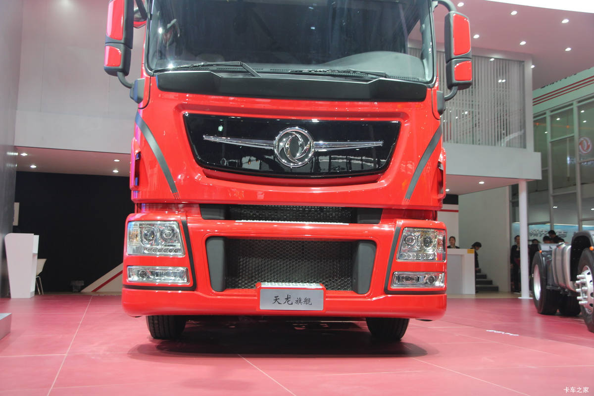 【图】东风商用车 天龙旗舰KX 480马力 6X4 AMT自动挡牵引车(代号D760)(DFL4251A)_实拍图片_118169_卡车之家