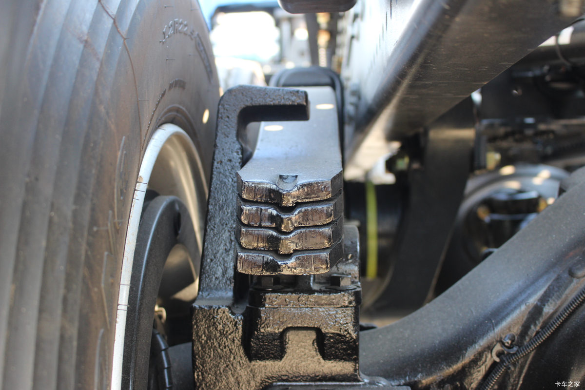 【图】福田 欧曼新ETX 6系重卡 400马力 6X4牵引车(BJ4253SMFKB-AA)_实拍图片_496200_卡车之家