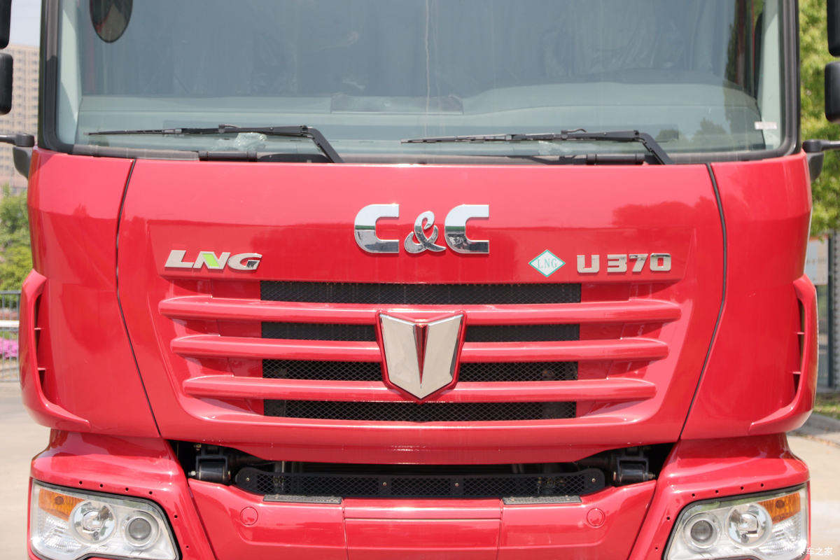 【图】联合卡车 U370重卡 370马力 6X4 LNG牵引车_实拍图片_589362_卡车之家