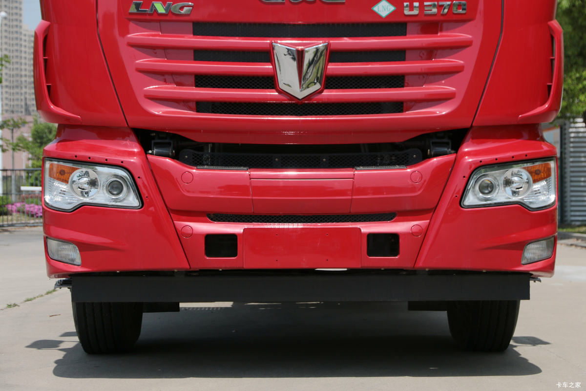 【图】联合卡车 U370重卡 370马力 6X4 LNG牵引车_实拍图片_589362_卡车之家