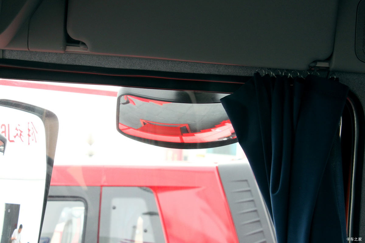 【图】解放 J6P重卡 370马力 8X4 8米自卸车(CA3310P66K24L7T4E)_实拍图片_61781_卡车之家