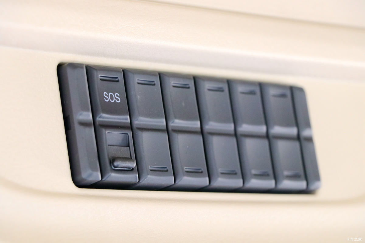 【图】福田 欧曼新ETX 6系重卡 430马力 6X4牵引车(BJ4253SMFKB-AB)_实拍图片_802805_卡车之家