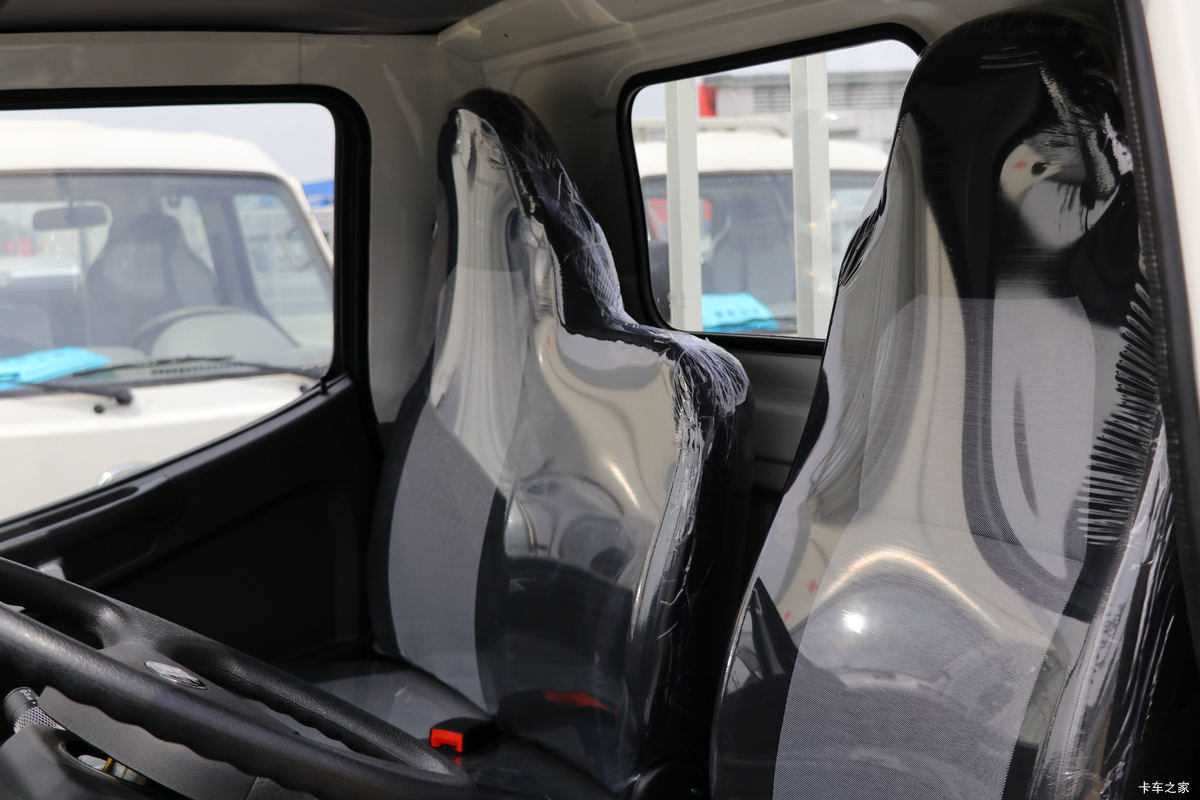 【图】一汽红塔 解放经典1系 78马力 2.92米自卸车(CA3040K3LE5-1)_实拍图片_1026971_卡车之家