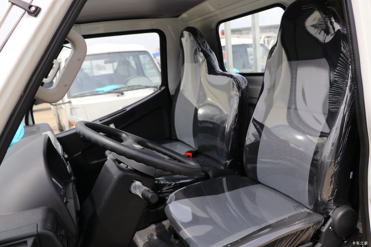 【图】一汽红塔 解放经典1系 78马力 2.92米自卸车(CA3040K3LE5-1)_实拍图片_1026971_卡车之家