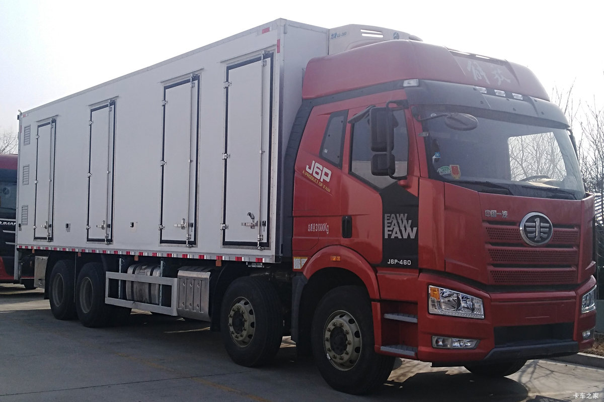 【图】解放 J6P 460马力 8X4 雏禽运输车(冰凌方牌)(QYK5311XCQ)_实拍图片_1357657_卡车之家
