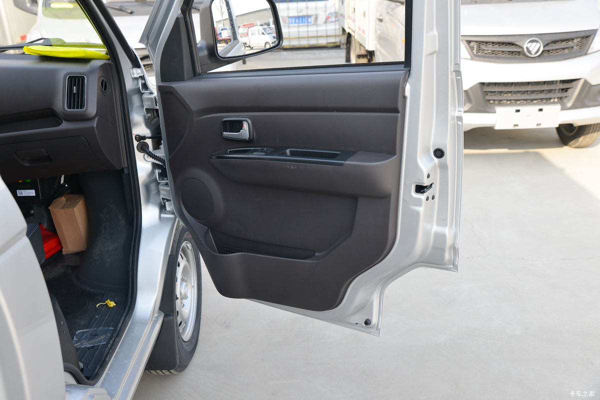 【图】福田 祥菱V1 小财鹿 1.6L 122马力 汽油 2.8米单排厢式微卡(单后轮)(国六)(BJ5030XXY4JV5-01)_实拍图片 ...