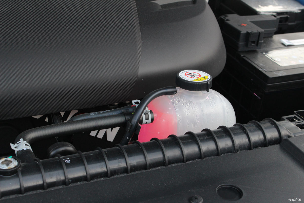 【图】福田 大将军G7 2022款 旗舰型 2.0T柴油 163马力 四驱手动 标箱双排皮卡(国六)_实拍图片_1373345_卡车之家