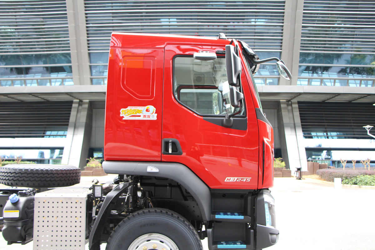 【图】东风柳汽 新乘龙M3 245马力 6X4 自卸车(国六)_实拍图片_1374367_卡车之家