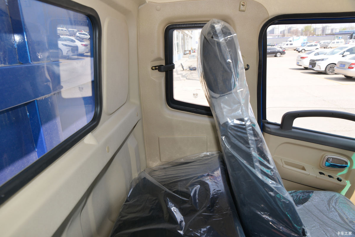 【图】飞碟奥驰 T3系列 158马力 4X2 3.75米自卸车(国六)_实拍图片_1421785_卡车之家