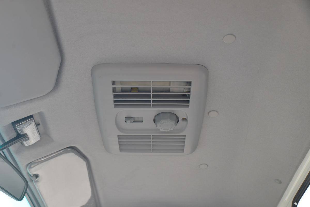 【图】江淮 康铃J3 95马力 3.7米单排冷藏车(国六)_实拍图片_1431825_卡车之家