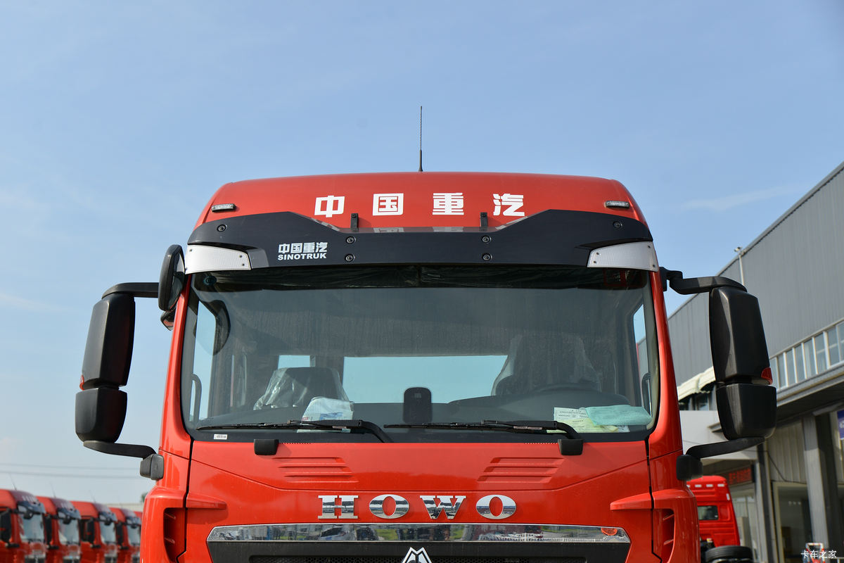 【图】中国重汽 HOWO TX重卡 460马力 6X4 牵引车(国六)_实拍图片_1437291_卡车之家