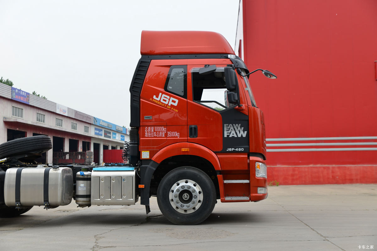 【图】一汽解放 新J6P重卡 定制版 460马力 4X2 AMT自动挡牵引车(国六)(CA4180P66K25E6)_实拍图片_1445117 ...