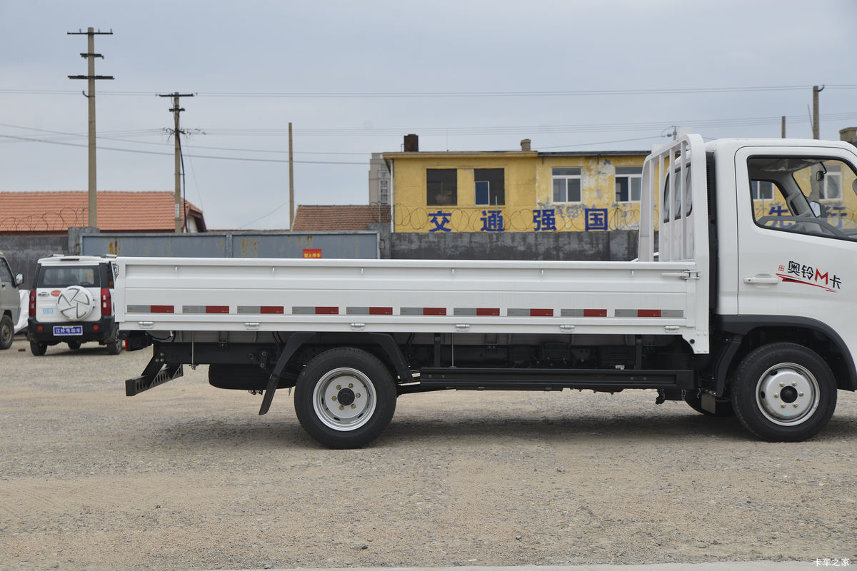 【图】福田 奥铃M卡 1.5L 136马力 汽油 3.7米单排栏板小卡(国六)_实拍图片_1476743_卡车之家