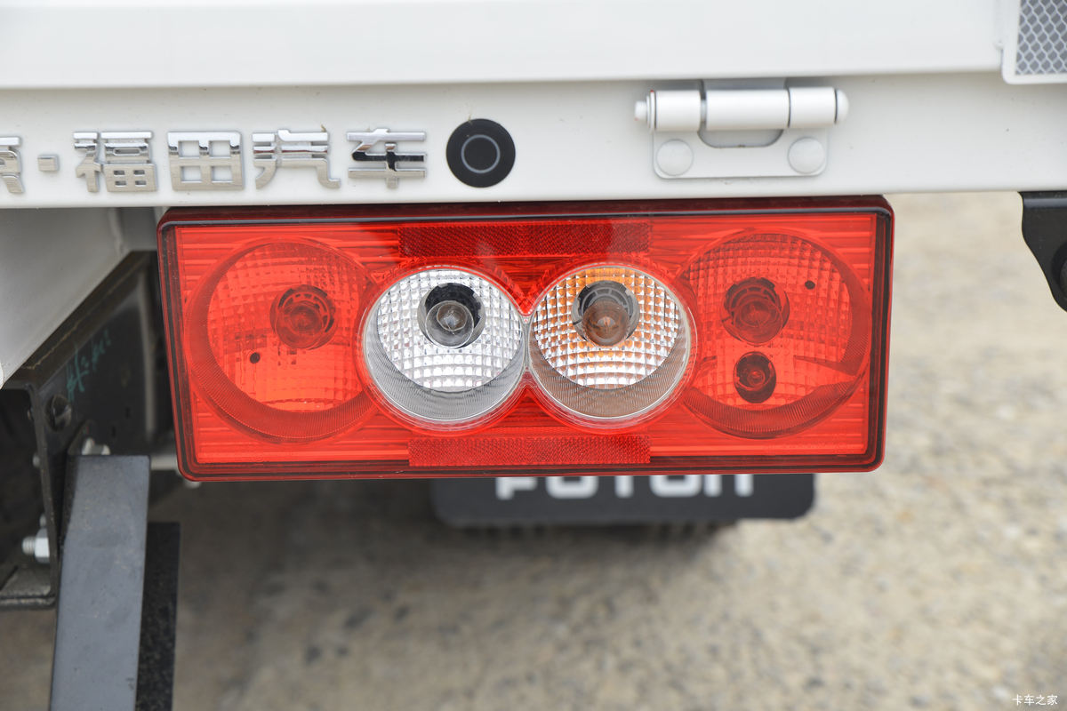 【图】福田 奥铃M卡 1.5L 136马力 汽油 3.7米单排栏板小卡(国六)_实拍图片_1476743_卡车之家