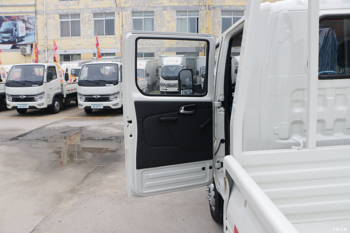 【图】福田 祥菱M2 豪华型 95马力 3.1米双排栏板微卡(国六)(BJ1042V8AB6-01)_实拍图片_1479676_卡车之家