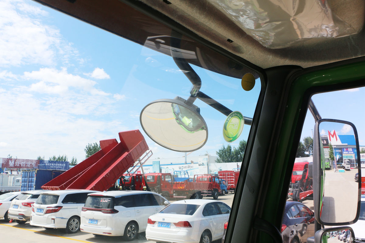 【图】青岛解放 龙V2.0 220马力 6X2 5米自卸车(国六)(CA3241PK8L2T3E6A90)_实拍图片_1513603_卡车之家