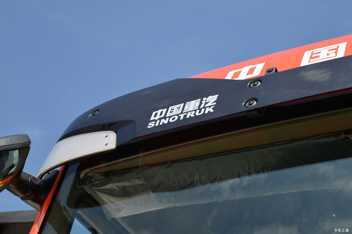 【图】中国重汽 HOWO TX重卡 400马力 4X2 牵引车(国六)_实拍图片_1525738_卡车之家