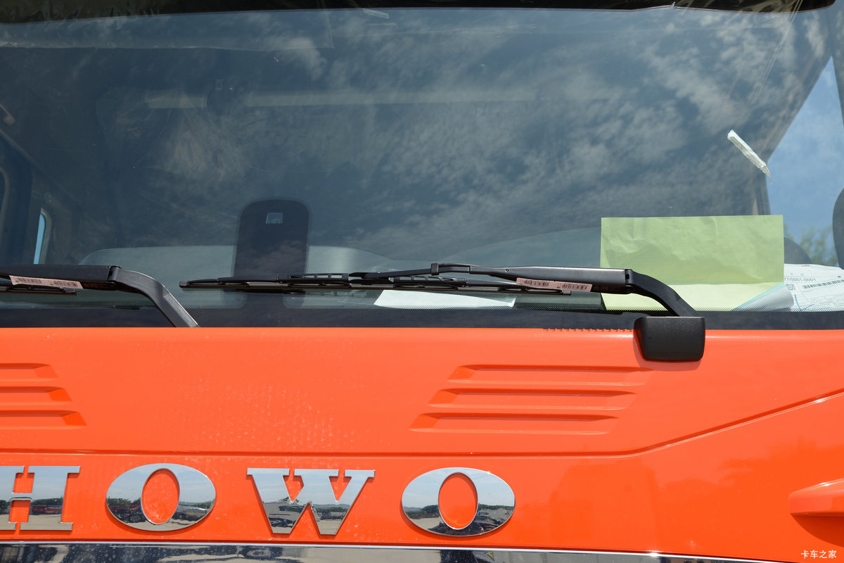 【图】中国重汽 HOWO TX重卡 400马力 4X2 牵引车(国六)_实拍图片_1525738_卡车之家