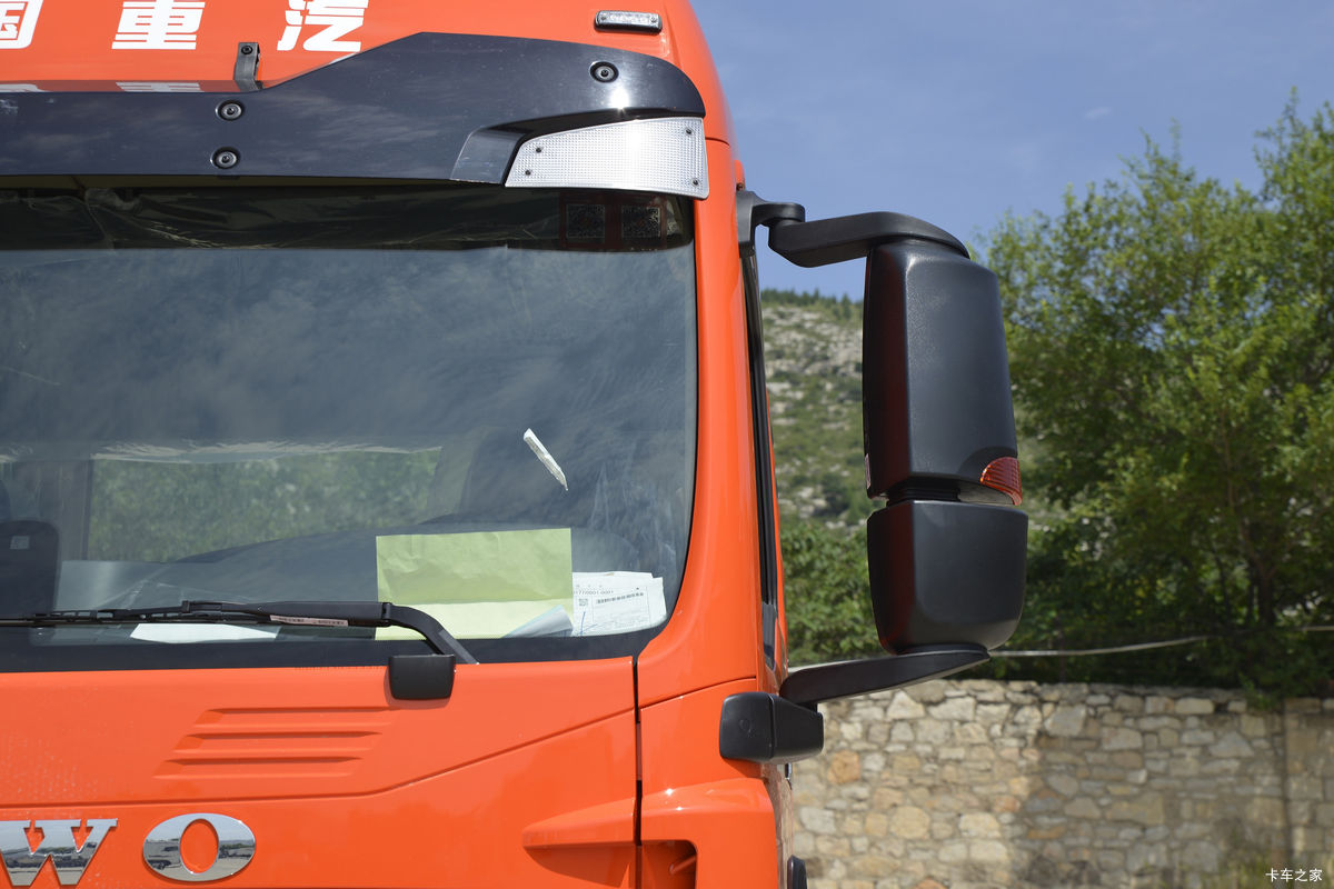【图】中国重汽 HOWO TX重卡 400马力 4X2 牵引车(国六)_实拍图片_1525738_卡车之家