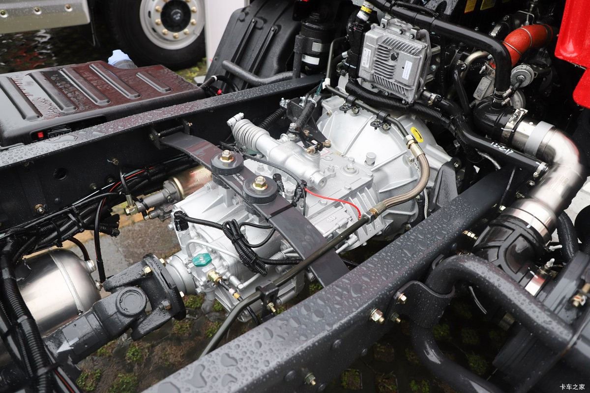 【图】东风柳汽 乘龙L3 180马力 4X2 自卸车_实拍图片_1586821_卡车之家