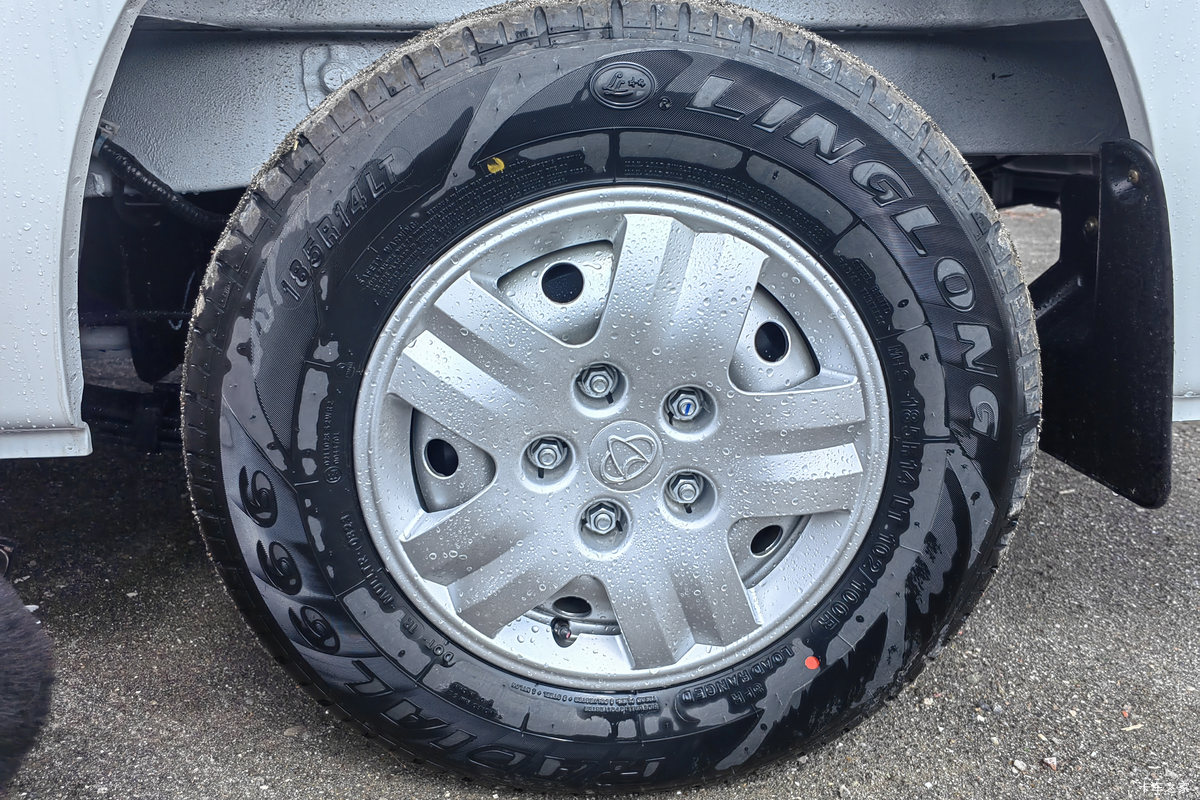 【图】长安 睿行EM80 2023款 2座 4.805米纯电动平顶背掀门封闭货车41.932kWh_实拍图片_1624149_卡车之家