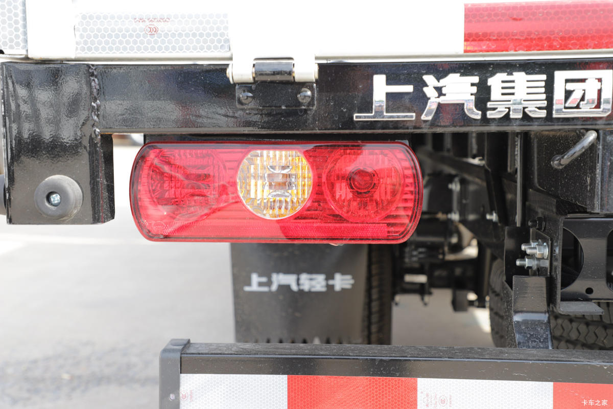 【图】跃进 福星S100V 95马力 3.62米排半栏板小卡(液刹)_实拍图片_1677294_卡车之家