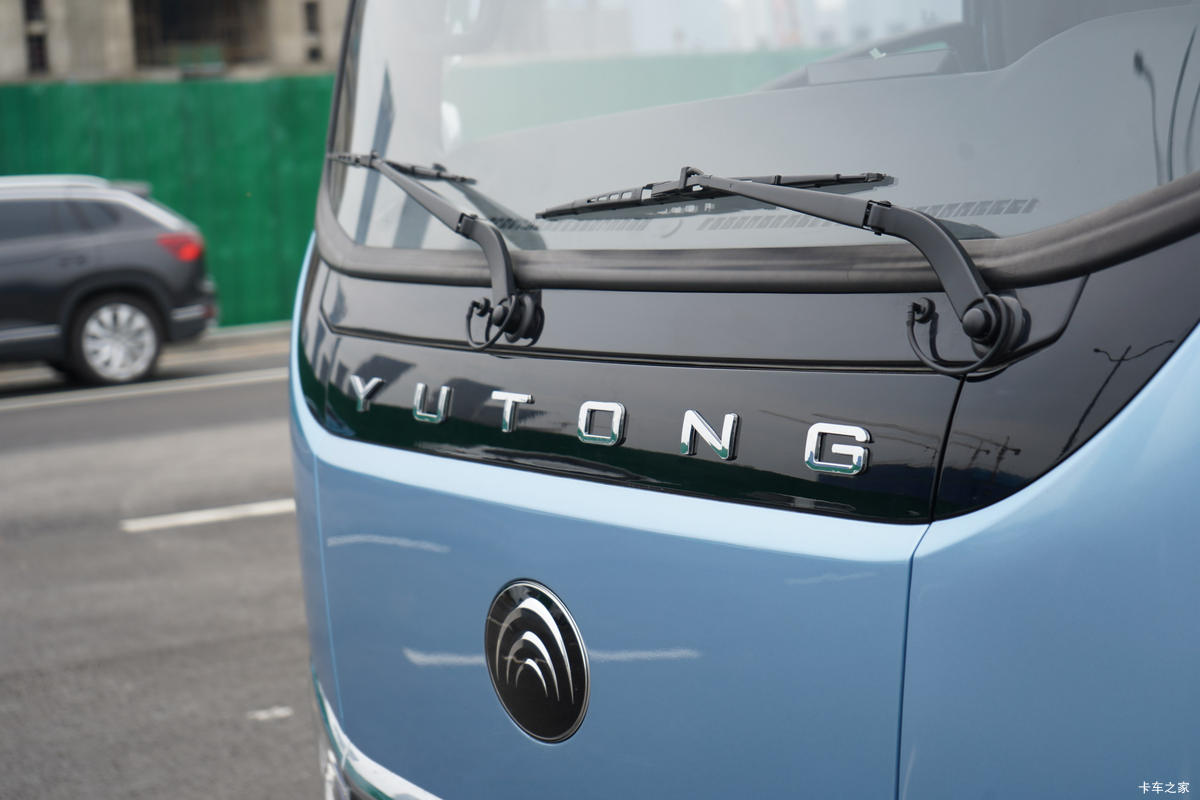 【图】宇通轻卡 T3 4.5T 4.2米单排纯电动厢式轻卡88.87kWh_实拍图片_1677527_卡车之家