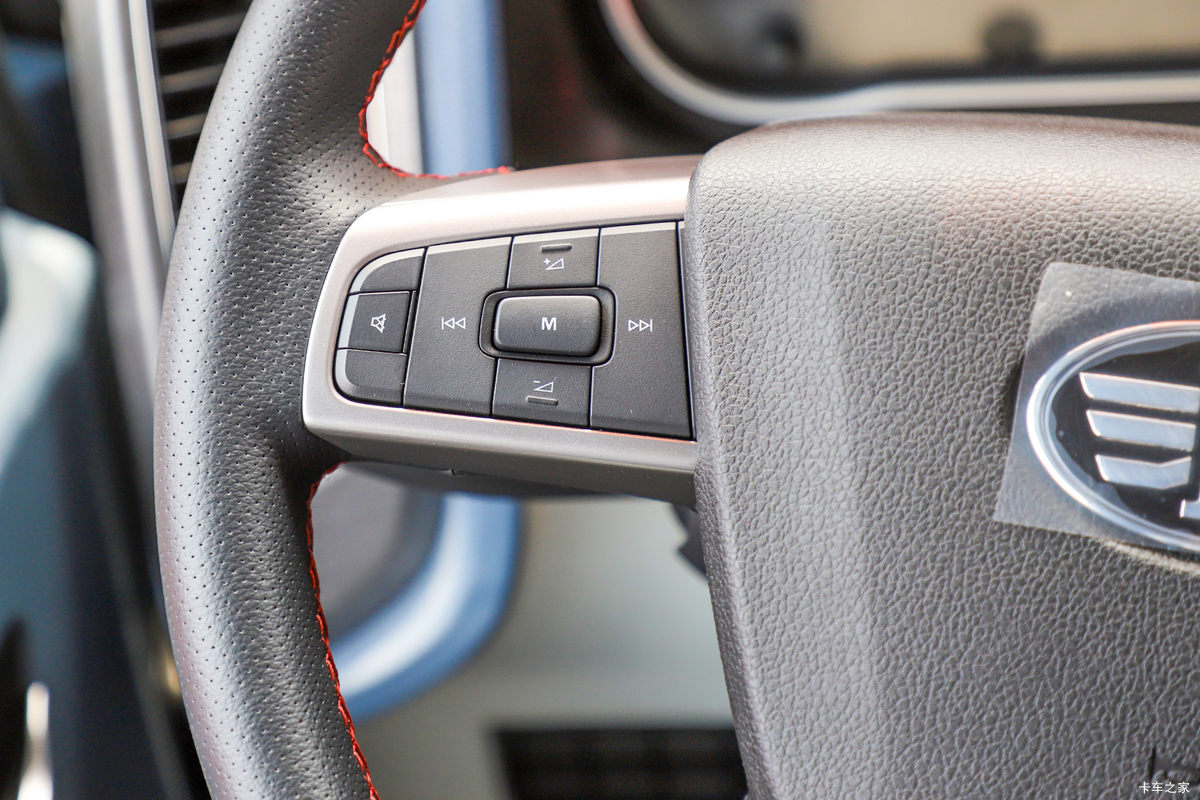 【图】青岛解放 JH6重卡 四季款 530马力 6X4 LNG自动档牵引车(液缓)(CA4259P25K15T1NE6A80)_实拍图片_1688191_卡车之家