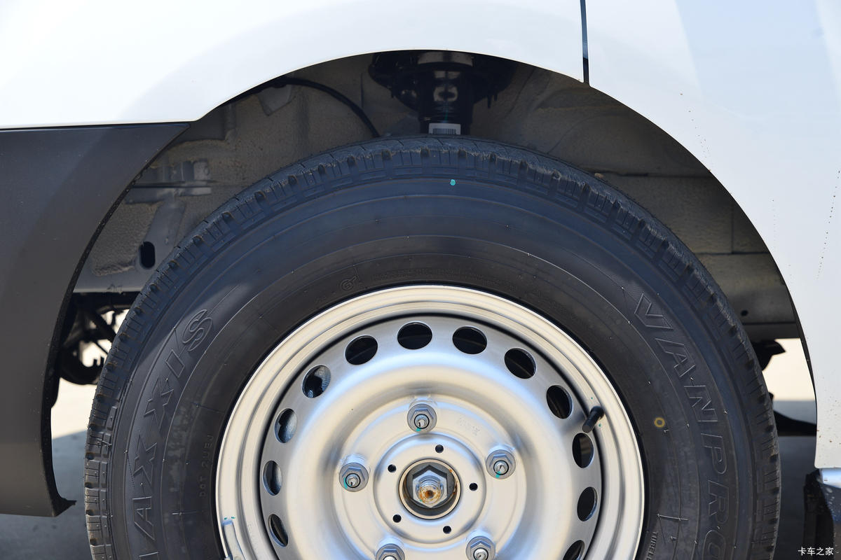 【图】江铃汽车 新全顺 2023款 143马力 6/7/8/9座 2.0T柴油 5档手动 短轴低顶多用途乘用车(国六)_实拍图片 ...