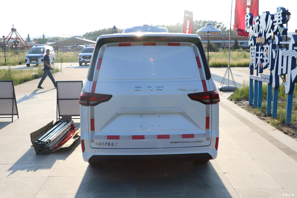 【图】北汽制造 王牌M7 144马力 2.0L汽油 冷藏车(欧瑞驿通牌)(SRC5020XLCB6)_实拍图片_1706522_卡车之家