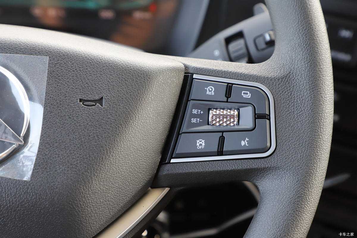 【图】三一重卡 江山高顶 6X4 纯电动牵引车_实拍图片_1718705_卡车之家