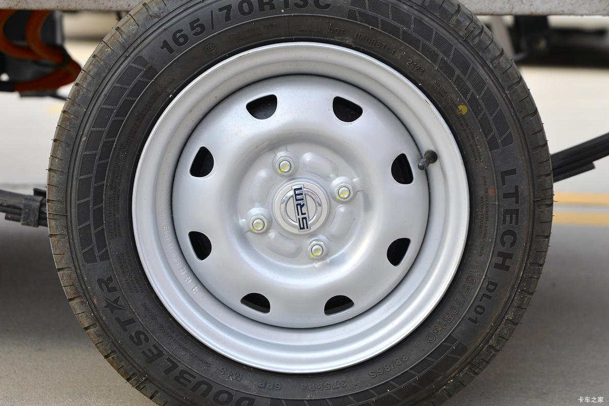 【图】SRM鑫源 T1LEV 1.6T 2.44米单排纯电动栏板微卡(JKC1021D0X0BEV)16.8kWh_实拍图片_1752386_卡车之家