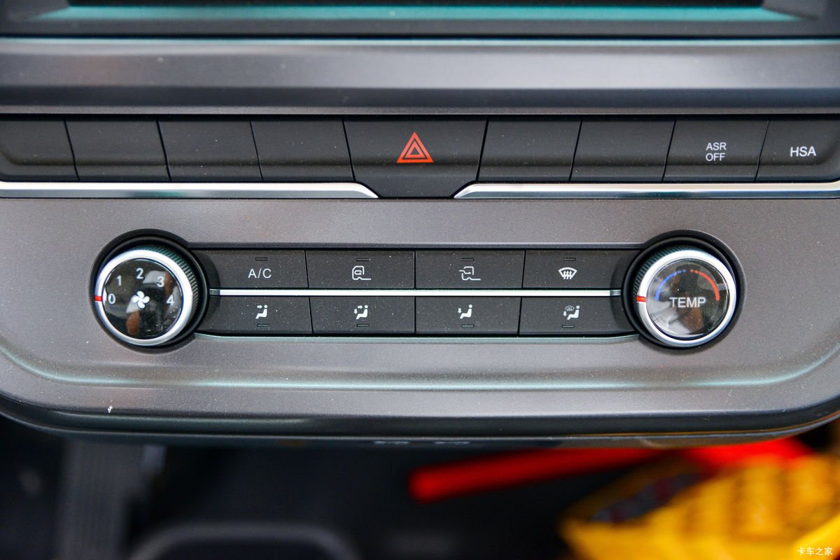 【图】福田 欧马可S3 170马力 4.8米排半仓栅式轻卡(BJ5128CCYGJFA-AB1)_实拍图片_1753414_卡车之家