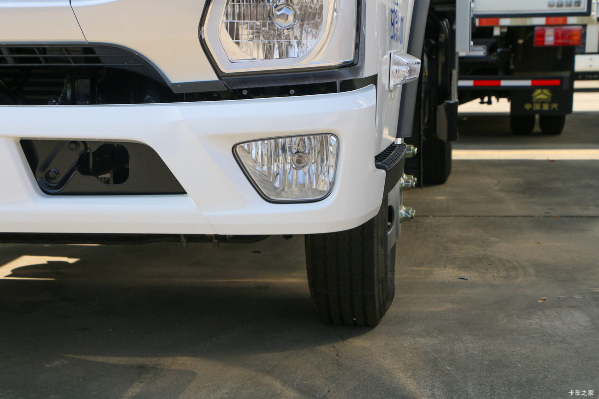 【图】福田 奥铃新捷运 青春无敌版 146马力 4.17米单排栏板轻卡(中体)(BJ1045V9JBA-AB8)_实拍图片_1753785_卡车之家