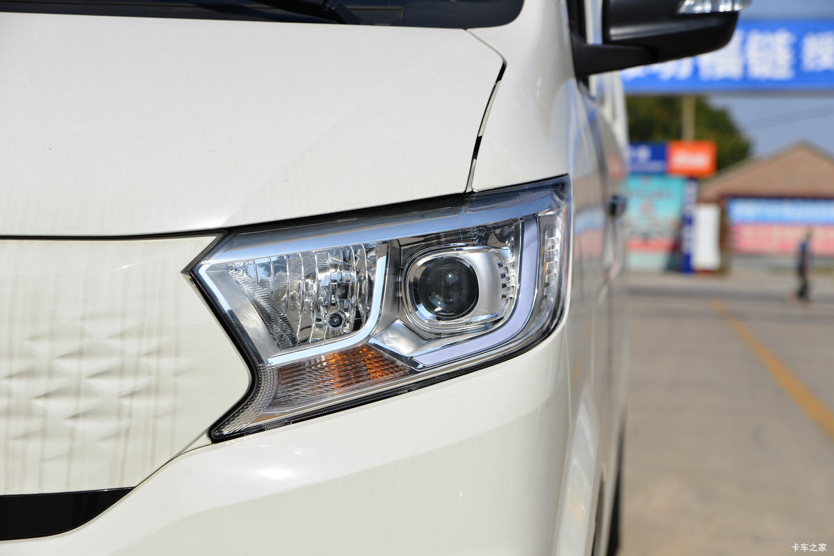 【图】长安跨越 跨越星V7EV 智享型 2.9T 2座 4.8米纯电动厢式运输车(对开门)38.64kWh_实拍图片_1754137_卡车之家