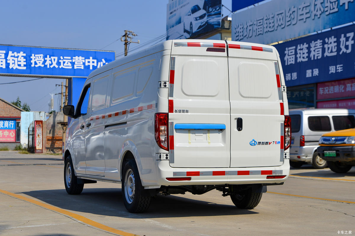 【图】长安跨越 跨越星V7EV 智享型 2.9T 2座 4.8米纯电动厢式运输车(对开门)38.64kWh_实拍图片_1754137_卡车之家