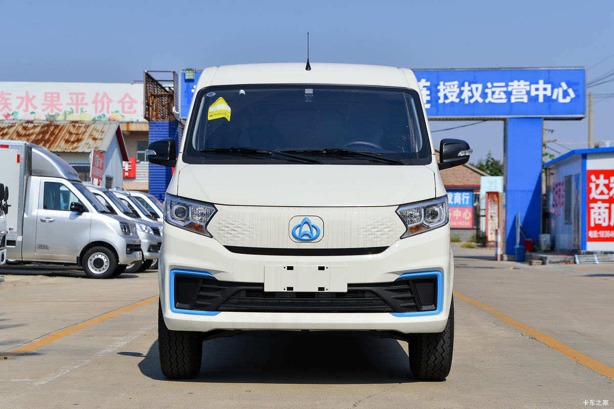 【图】长安跨越 跨越星V7EV 智享型 2.9T 2座 4.8米纯电动厢式运输车(对开门)38.64kWh_实拍图片_1754137_卡车之家