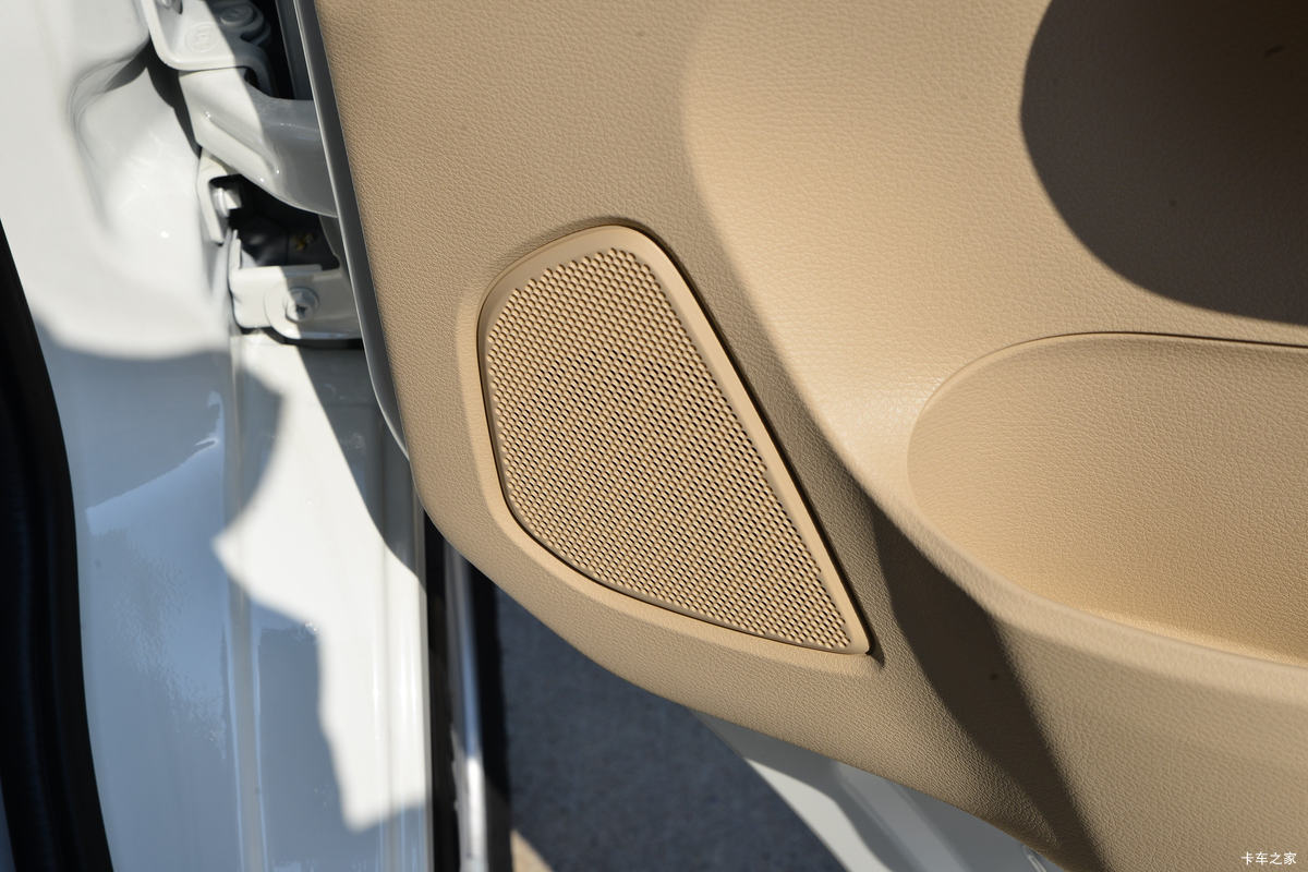 【图】长安跨越 跨越星V7EV 智享型 2.9T 2座 4.8米纯电动厢式运输车(对开门)38.64kWh_实拍图片_1754141_卡车之家