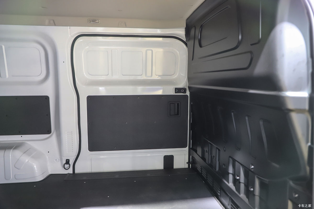 【图】瑞驰EC75 标准版超越型Ⅰ 2座 纯电动封闭货车 中创新航41.85kWh_实拍图片_1772004_卡车之家