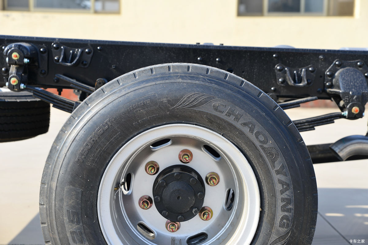 【图】中国重汽HOWO 悍将 170马力 4.15米单排仓栅式轻卡(万里扬8档)(ZZ5097CCYG3315F191)_实拍图片 ...