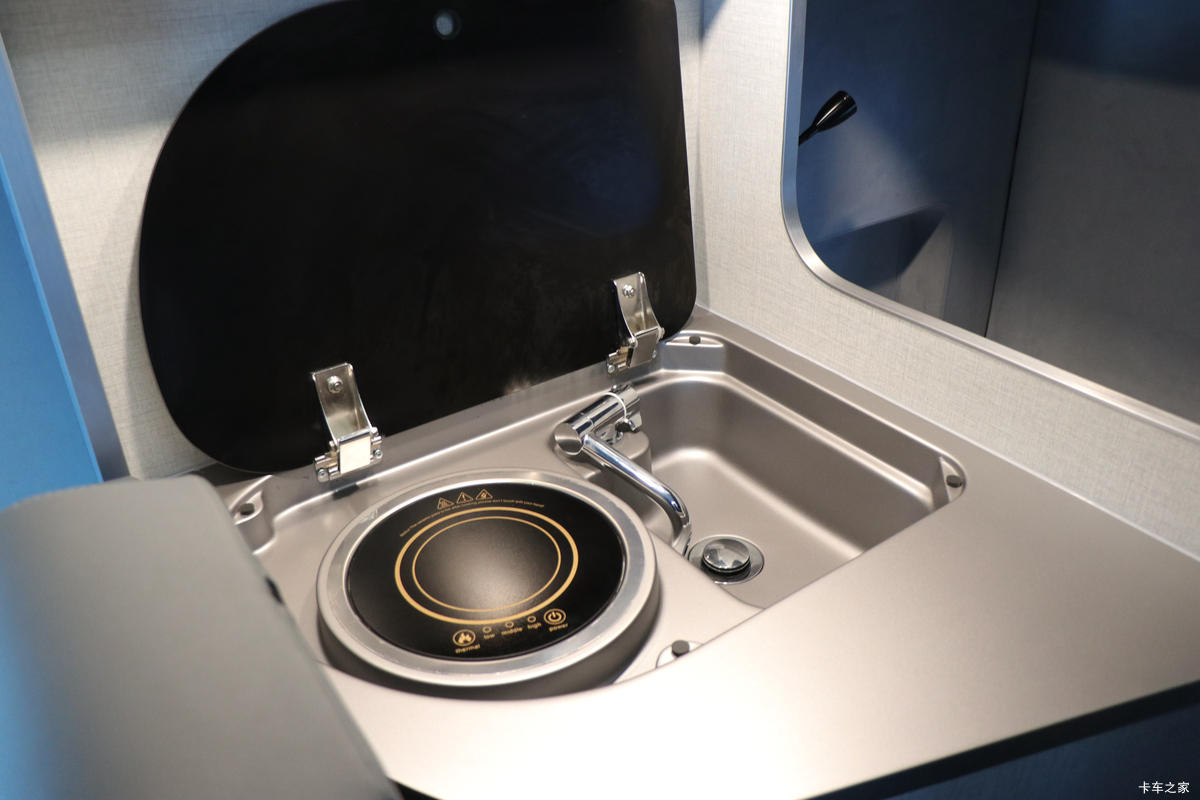 【图】远程 星瀚H 25T 6X4 甲醇混合动力牵引车(HN4250X17C9PHEVY)_实拍图片_1809340_卡车之家