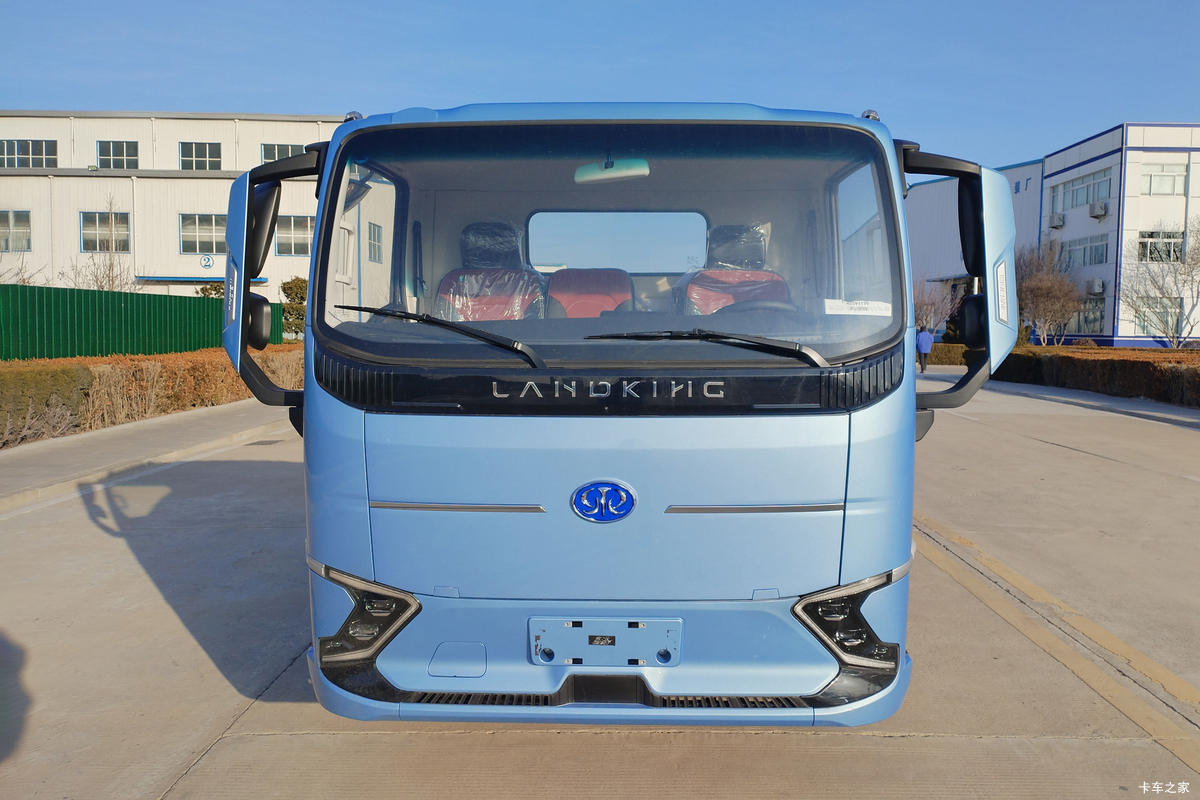 【图】大象汽车 ZM8 Land King 7.5T 4.18米单排纯电动厢式轻卡(LE7)_实拍图片_1835760_卡车之家