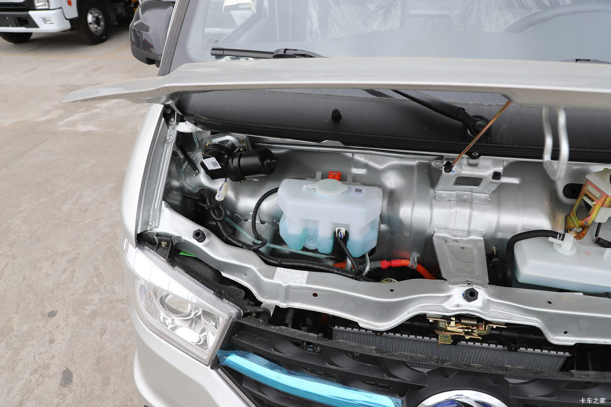 【图】东风 EV80 3T 3.05米单排纯电动仓栅式轻卡(DFA5030CCYCBEV1)41.86kWh_实拍图片_1858975_卡车之家