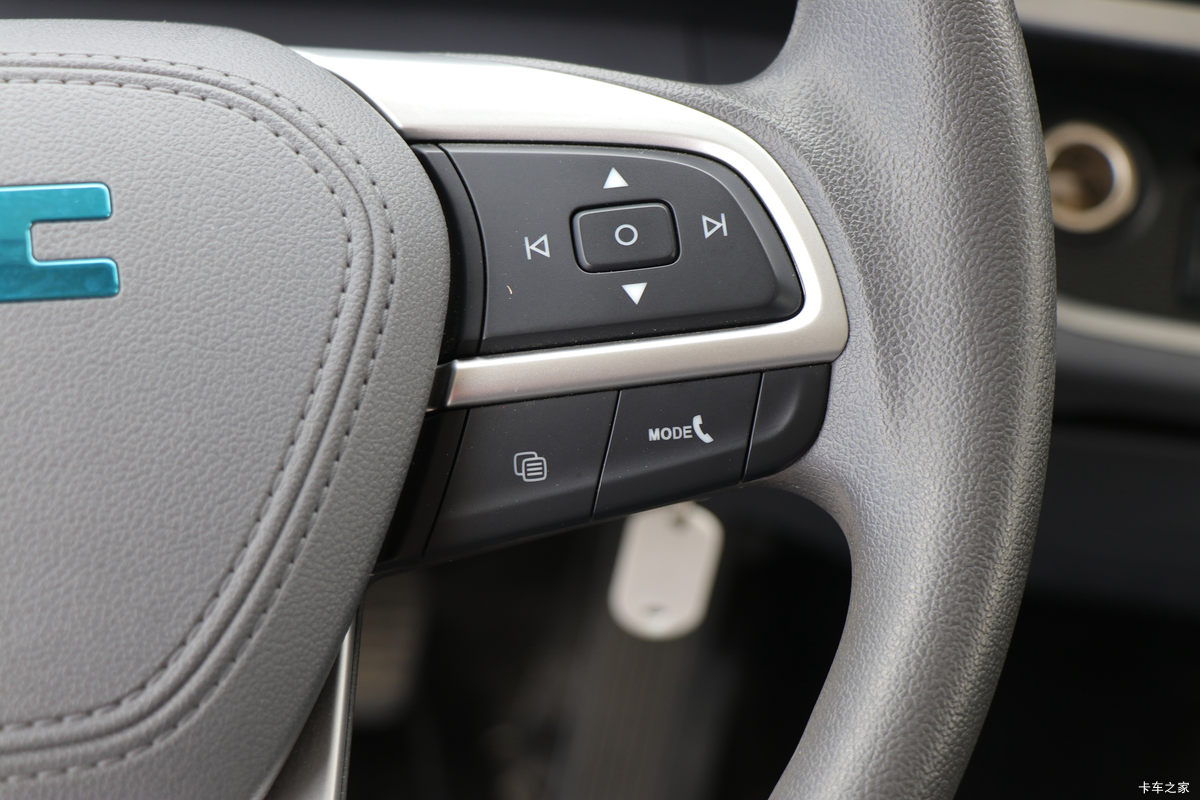 【图】江铃 乐行E路达 7.3T 4X2 6.8米纯电动厢式载货车100.46kWh_实拍图片_1875576_卡车之家