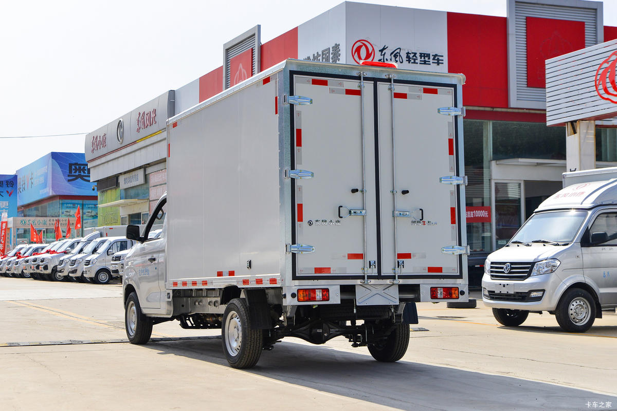 【图】东风小康 创富牛卡 LV0 1.6L汽油 122马力 3.07米单排厢式微卡_实拍图片_1917813_卡车之家