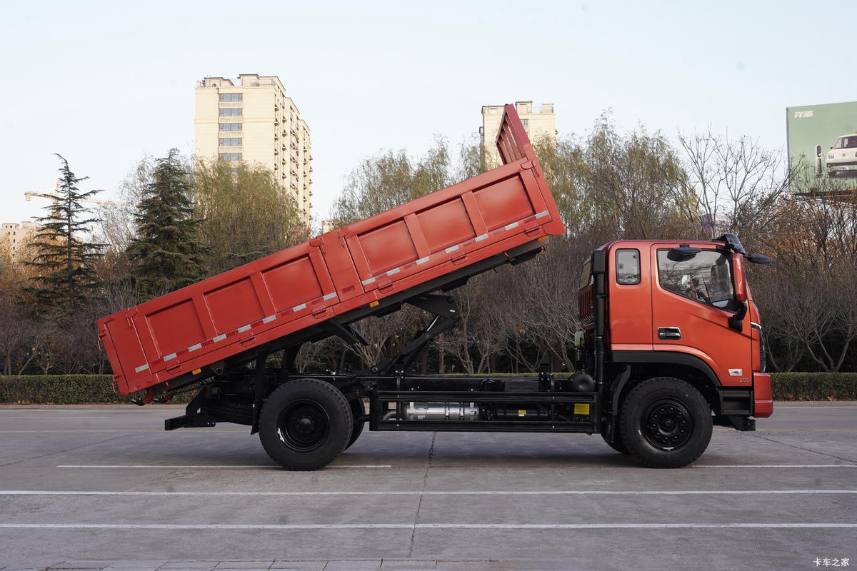 【图】福田瑞沃 大金刚ES5 Pro 200马力 4X2 4.85米自卸车(BJ3184DLPFD-01)_实拍图片_1941360_卡车之家