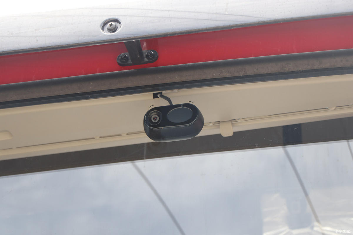 【图】东风商用车 天龙KL重卡 520马力 6X4 LNG牵引车(液缓)_实拍图片_1946575_卡车之家