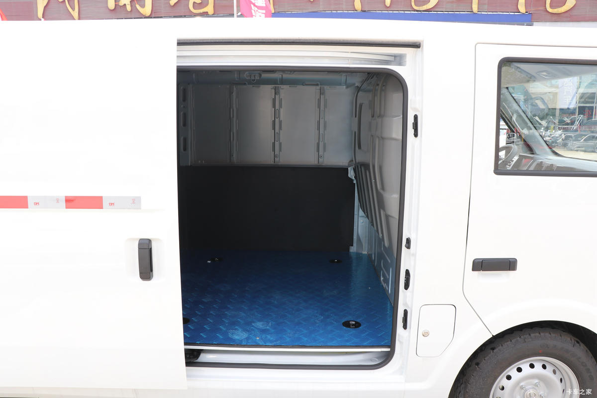 【图】SRM鑫源 E3L 2024款标准型 3T 4.9米纯电动封闭货车41.86kWh_实拍图片_1978187_卡车之家