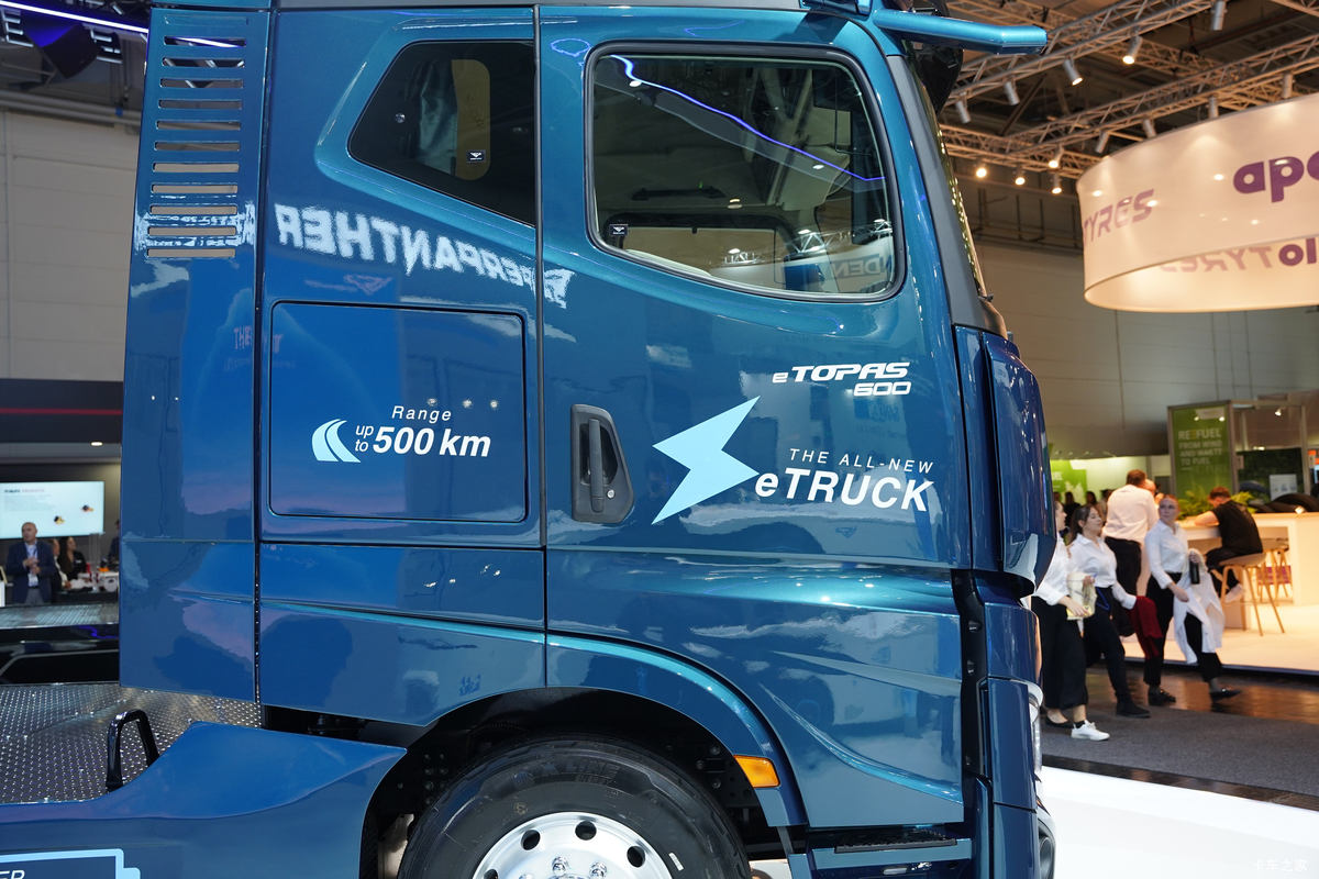 【图】速豹 eTOPAS 500 4X2 电动牵引车 600kWh_实拍图片_1988406_卡车之家