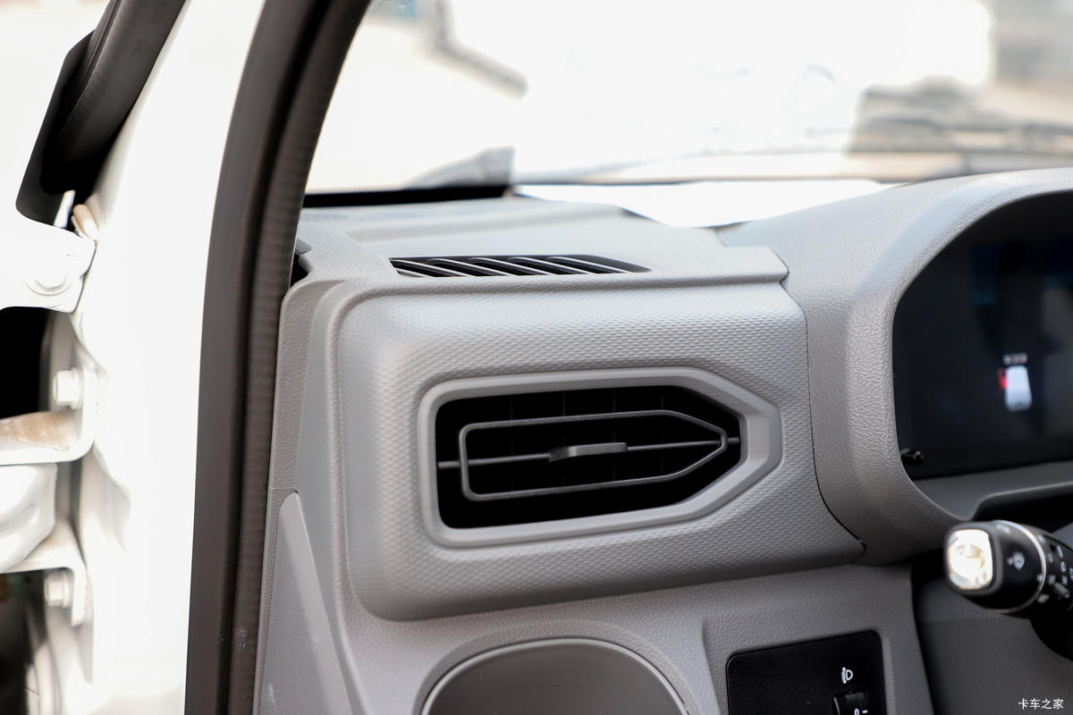 【图】开瑞 江豚E5 标准版 2.5T 2座 4.48米纯电动封闭货车32kWh_实拍图片_1990490_卡车之家